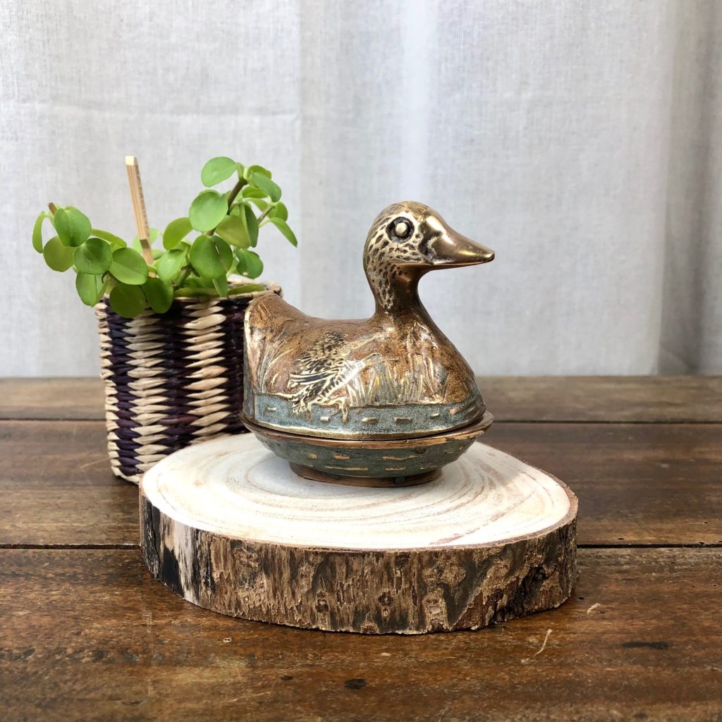 Brocante en ligne - Ma valise en carton